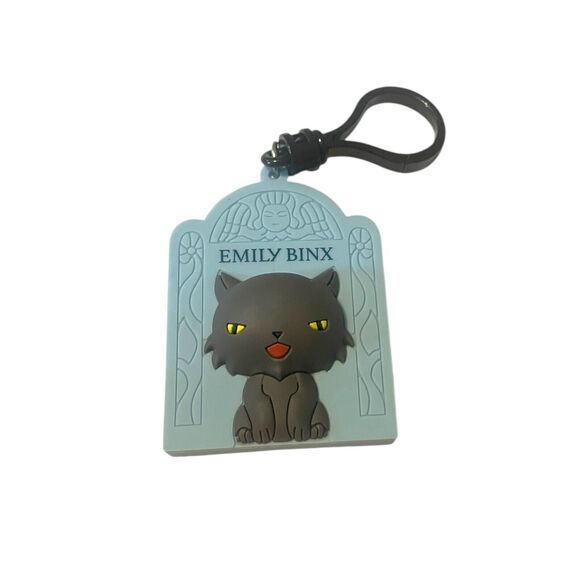 Disney | Other | 3 Disney Hocus Pocus Figural Bag Clip Series 35 Emily ...